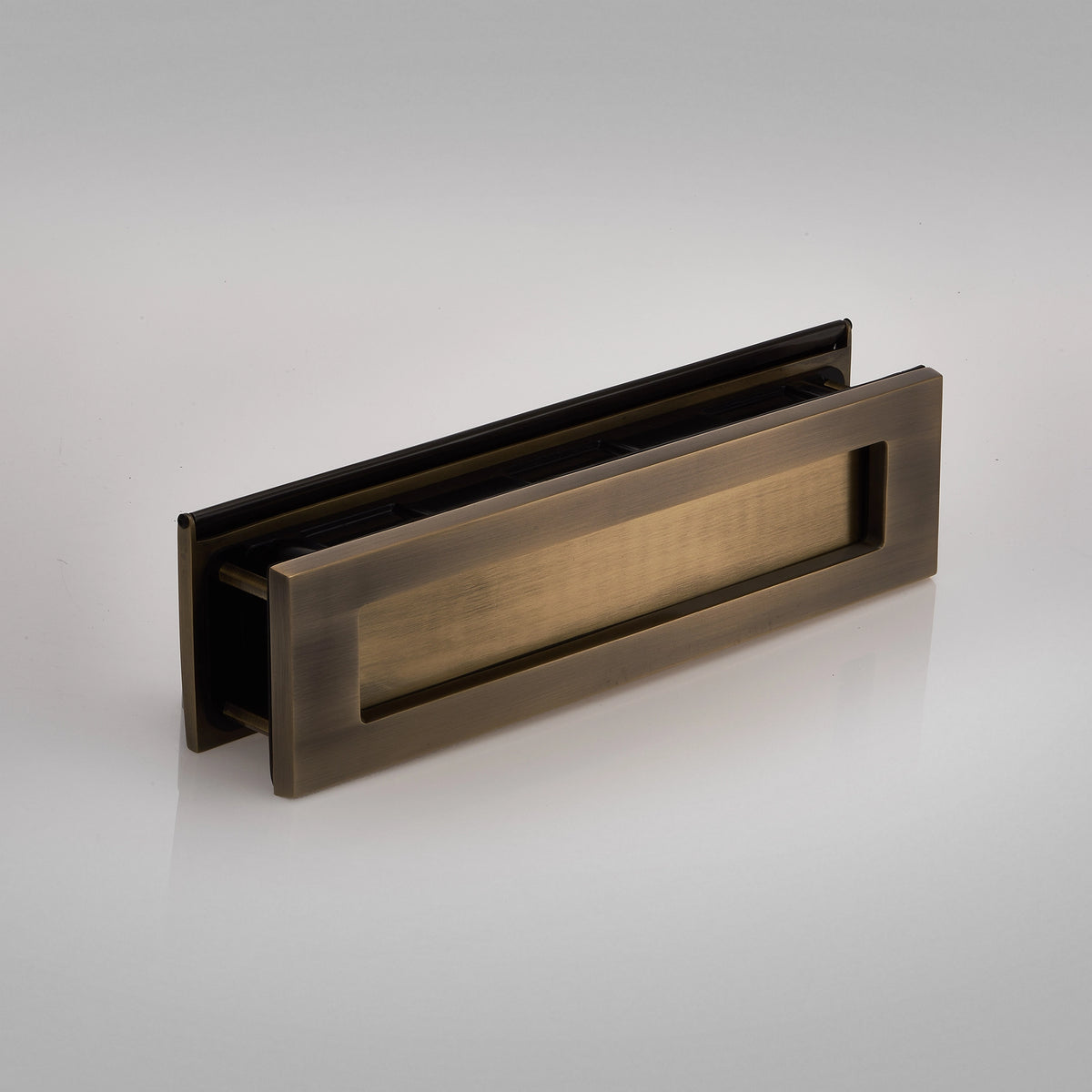 Classic Sleeved Letterbox – Hardwick
